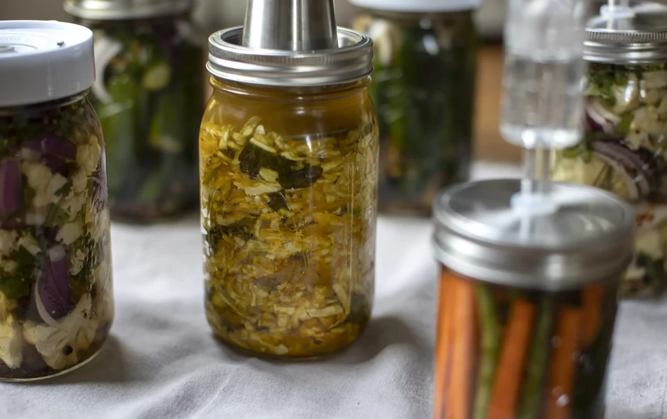 Experts warn against viral gut health fads in 2026 wellness boom