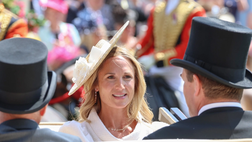 Peter Phillips to marry NHS nurse in Gloucestershire ceremony