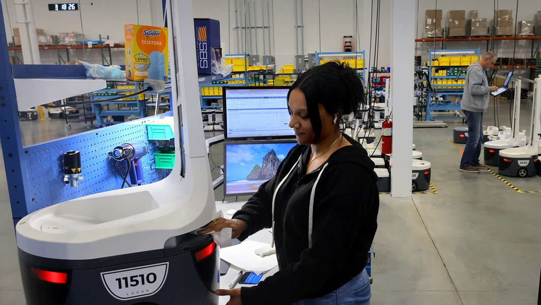 Teen summer job market faces steepest decline in decades