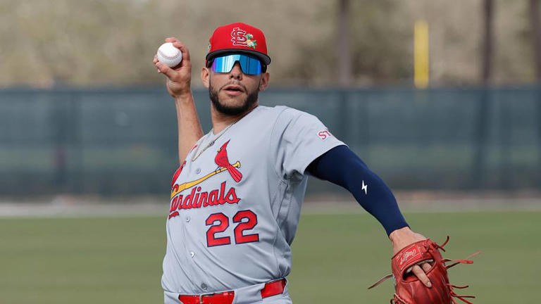 Cardinals have clear solution to outfield problems waiting
