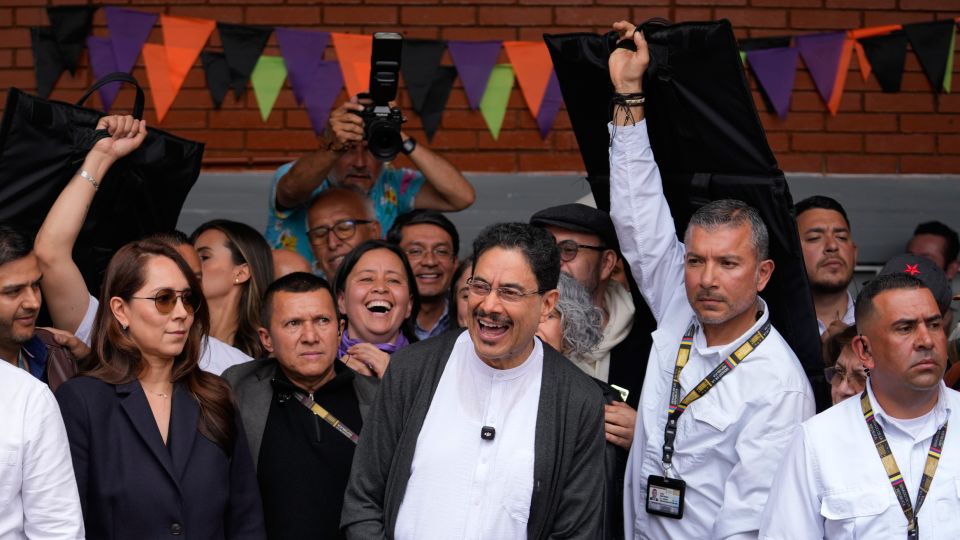 Colombian presidency goes to runoff election that could redefine ...