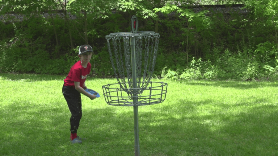 New disc golf course opens in local park