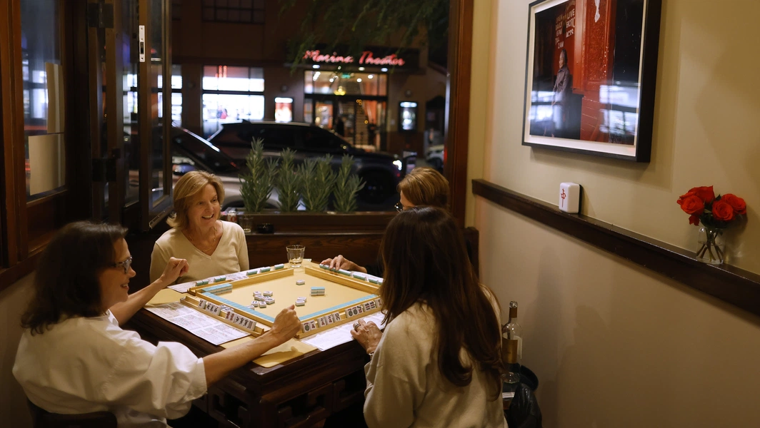 Luxury hotels embrace mahjong as social draw