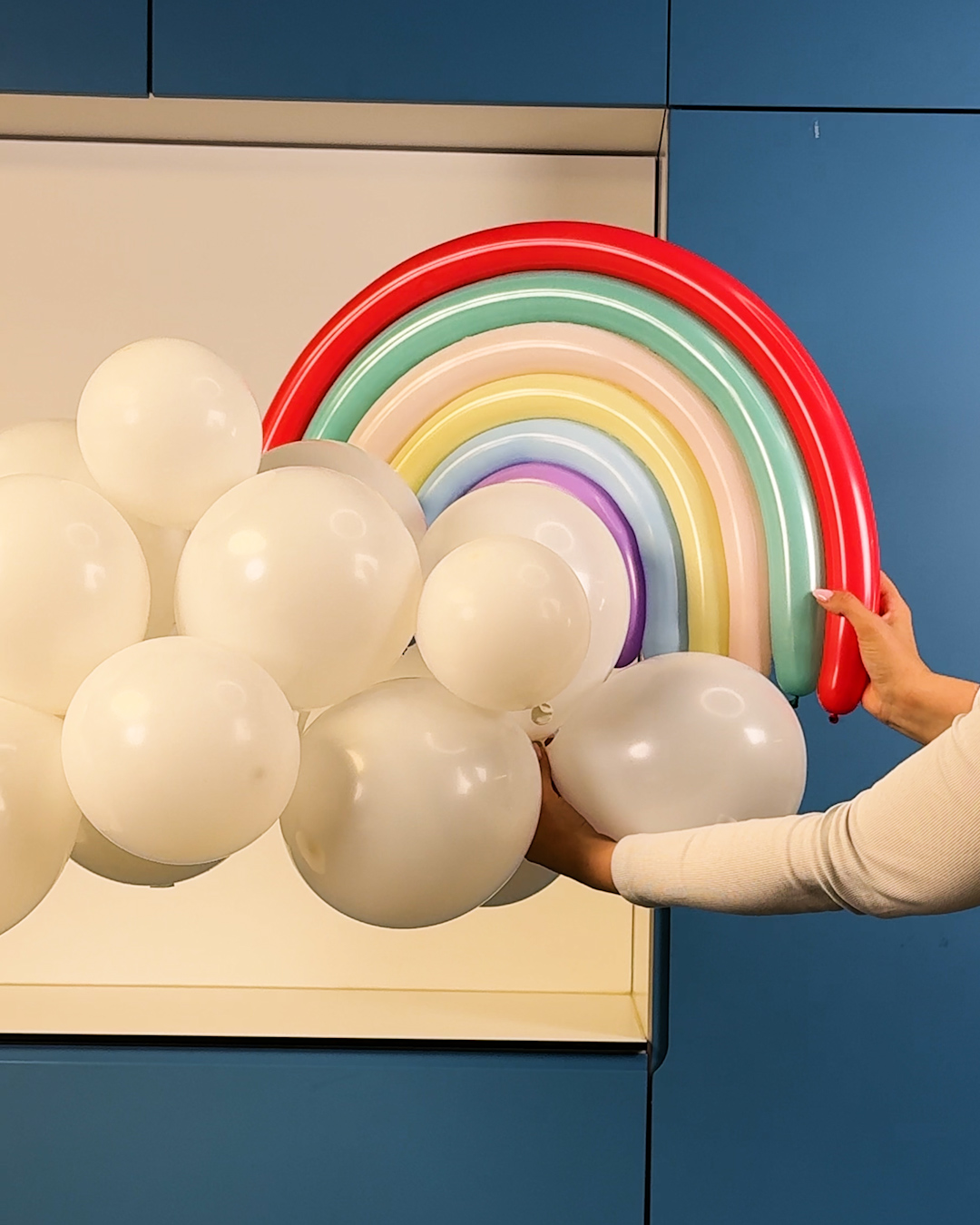 Creating magic with balloons 🎈🌈