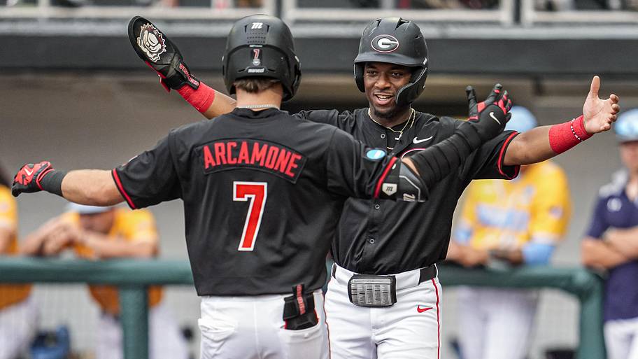 Live updates - The University of Georgia vs. The University of Liberty ...