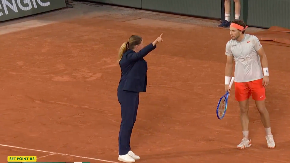 Fans Demanding Ref In Casper Ruud Match Is Fired Tonight