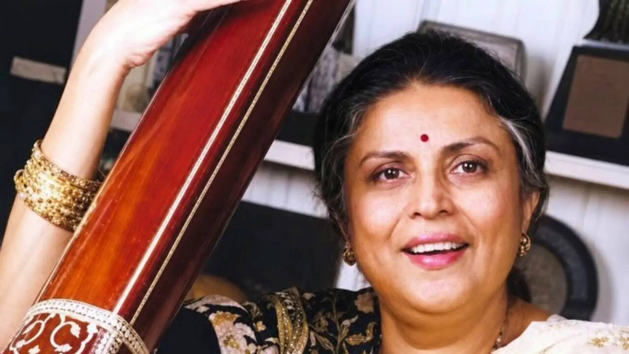 Suman Kalyanpur passes away at 89; a look back at the iconic singer of ...