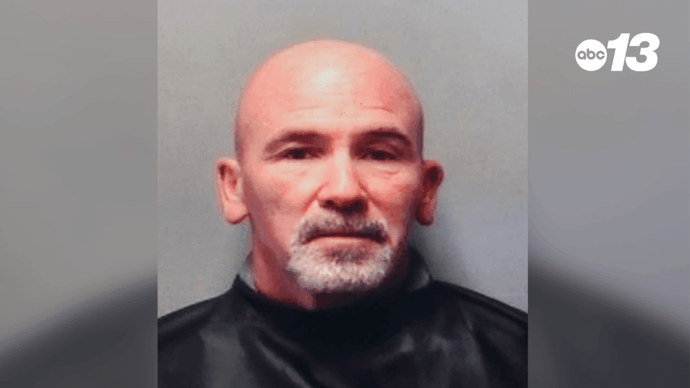 US Marshals, FBI hunt man accused of shooting 2 deputies at NC-VA border