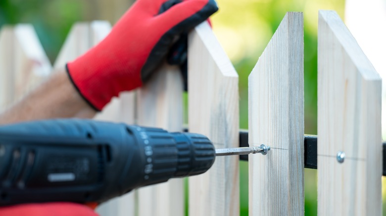 Mistakes everyone makes when installing a fence