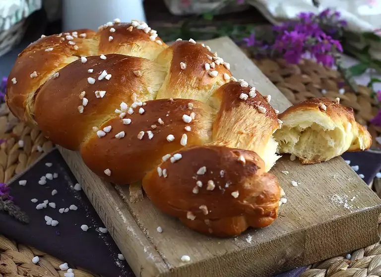Brioche vendéenne: el auténtico brioche trenzado