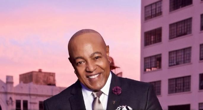 Peabo Bryson under medical care after suffering stroke, family requests ...