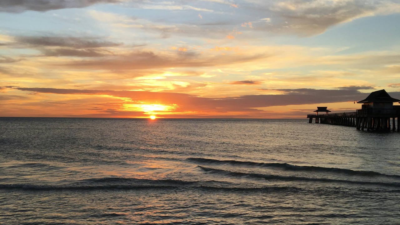 A slow-moving plume of Saharan dust is closing in on Florida and the ...
