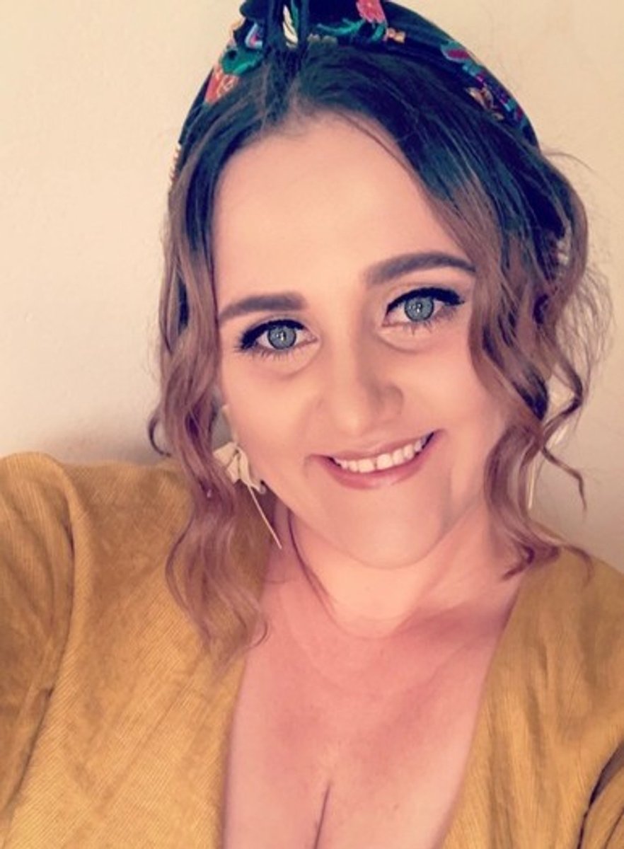 Kate went to a routine scan alone. Then a radiologist said 4 words that ...