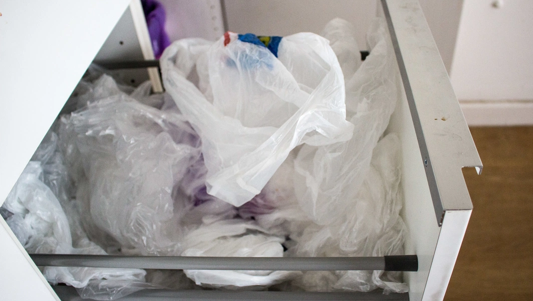 10 everyday items that cause household clutter