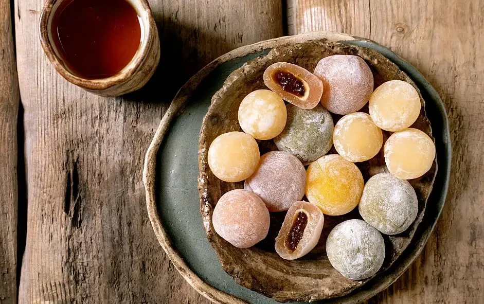 Discover the art of Japanese wagashi sweets