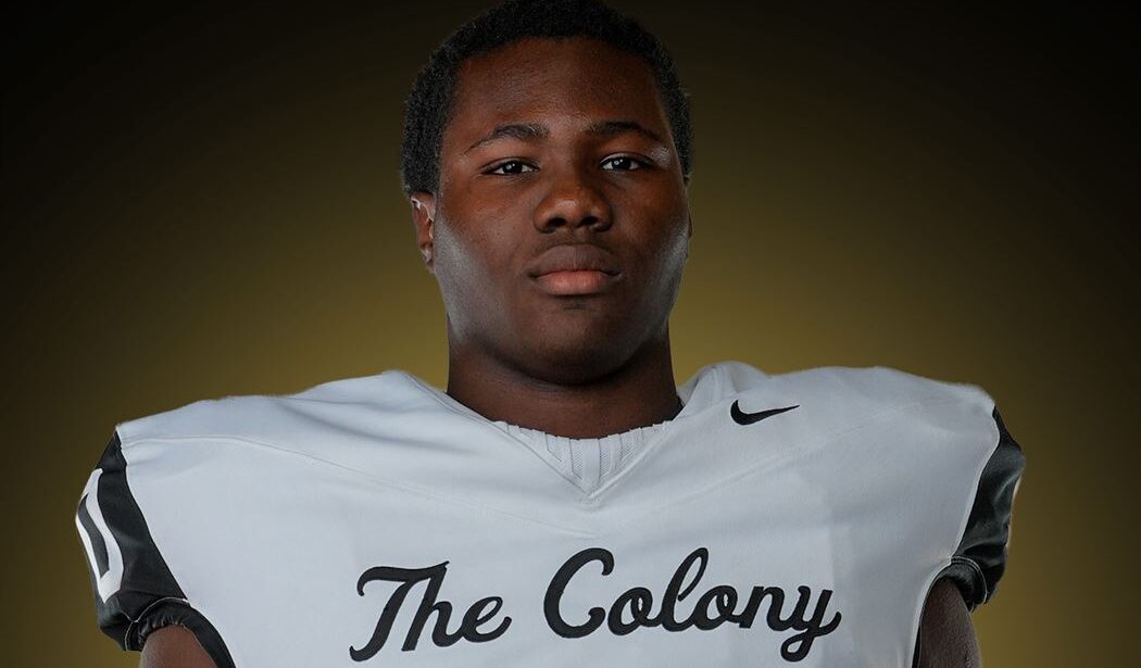 Offensive lineman Kelvin Eiwo commits to Kansas State