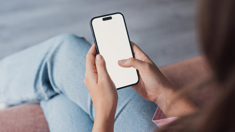 These smartphone audio settings could save your hearing (if you use ...