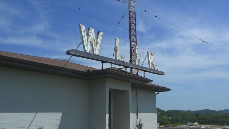 Newport radio station wins award for helping community during Hurricane ...