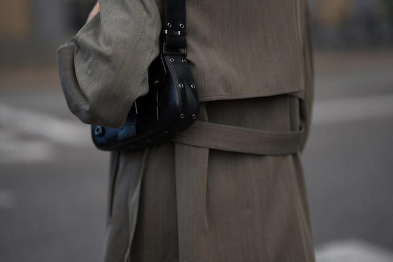 What all the straps, flaps and other details on your trench coat are ...