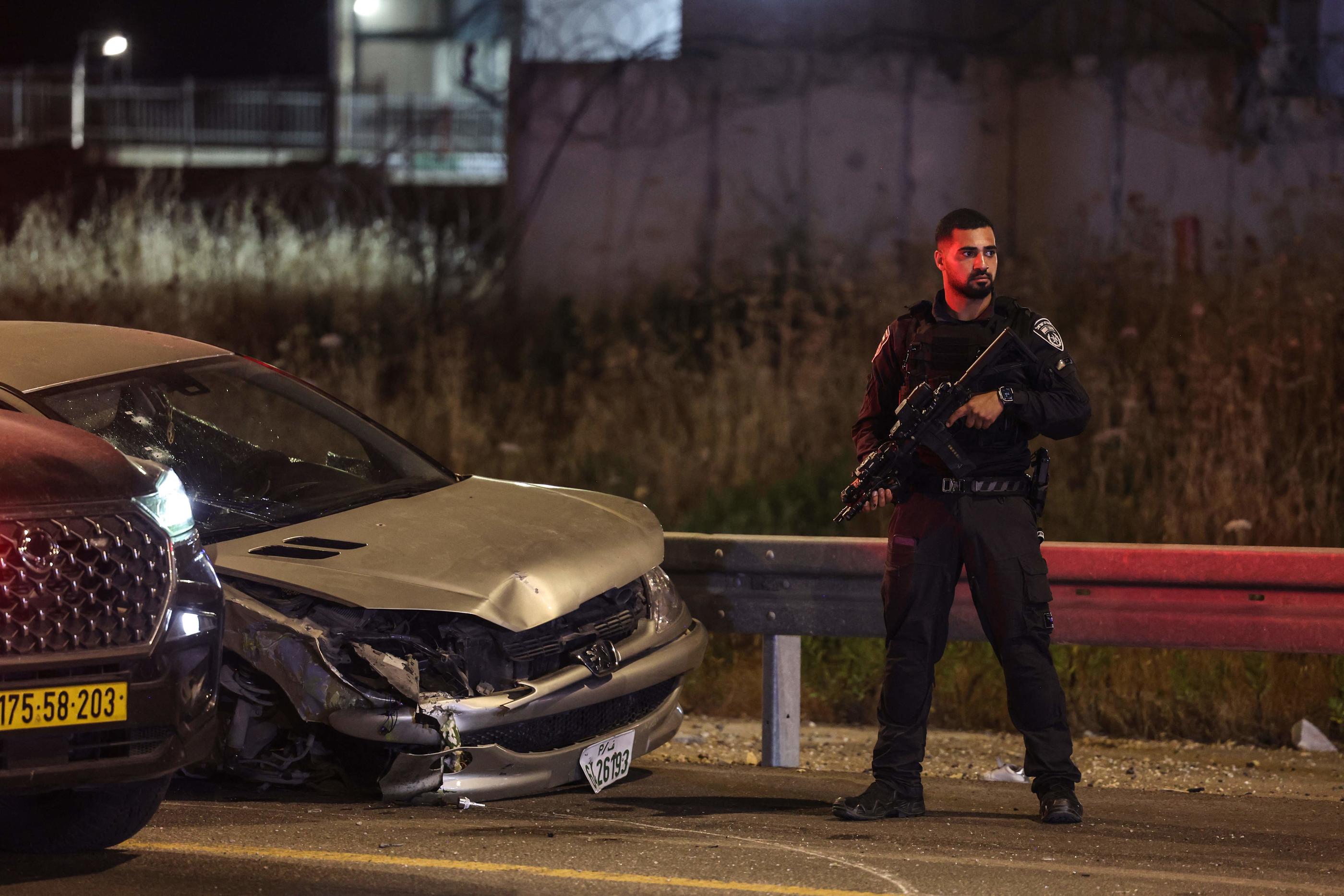 Deux adolescentes israéliennes blessées dans une attaque à la voiture ...