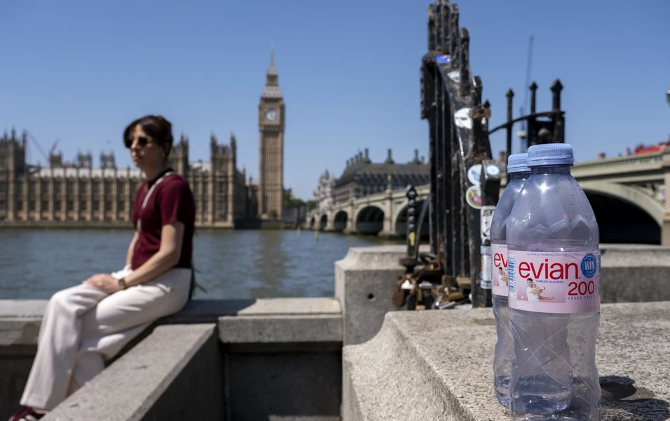 London set for sharp temperature drop after heatwave