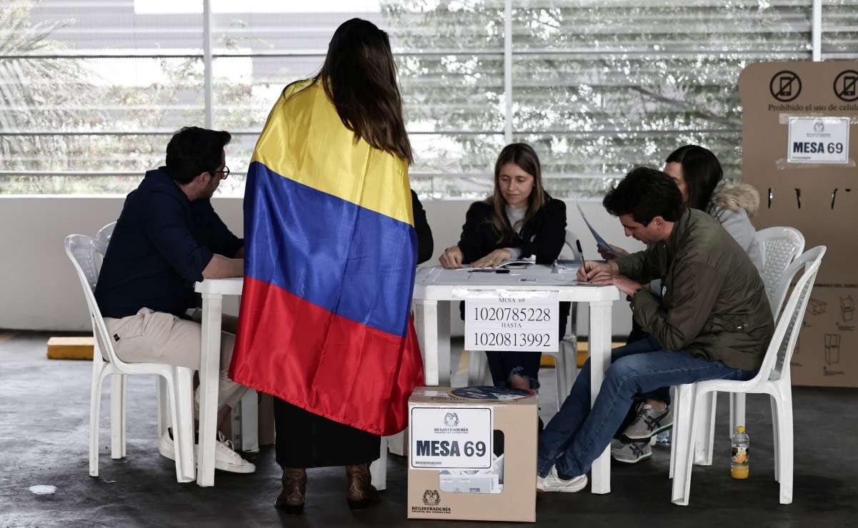 Colombia cierra las urnas; conteo de votos define el rumbo de la ...
