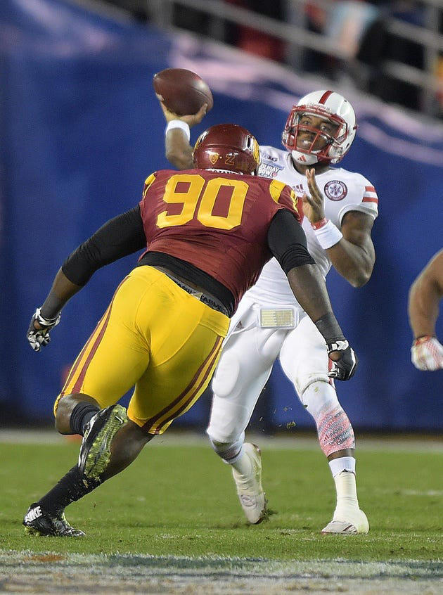 USC countdown to kickoff: Recalling Trojans DL Claude Pelon