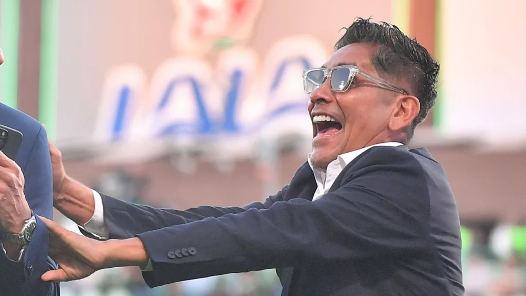 Jorge Campos se burla de David Medrano y Carlos Guerrero tras jugarles ...