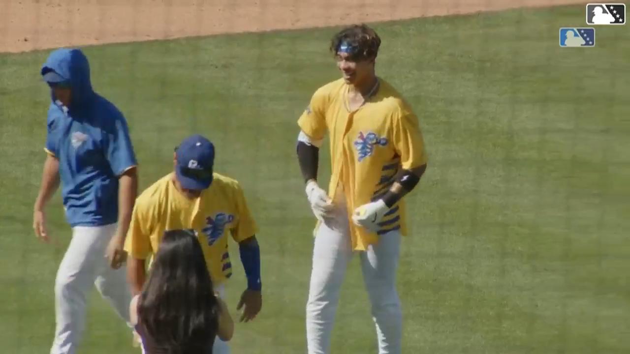 Ching-Hsien Ko walks it off for Ontario