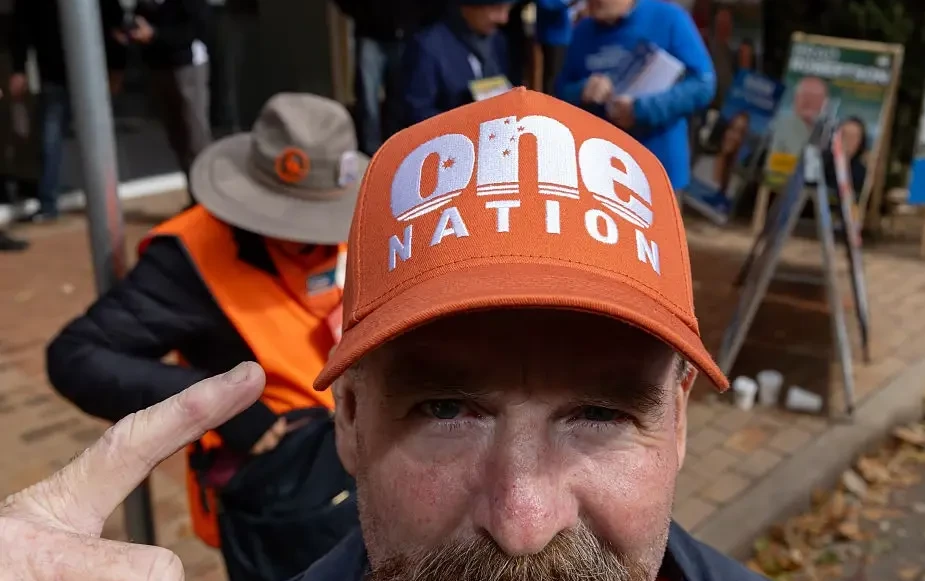 One Nation tops polls as Joyce slams federal budget