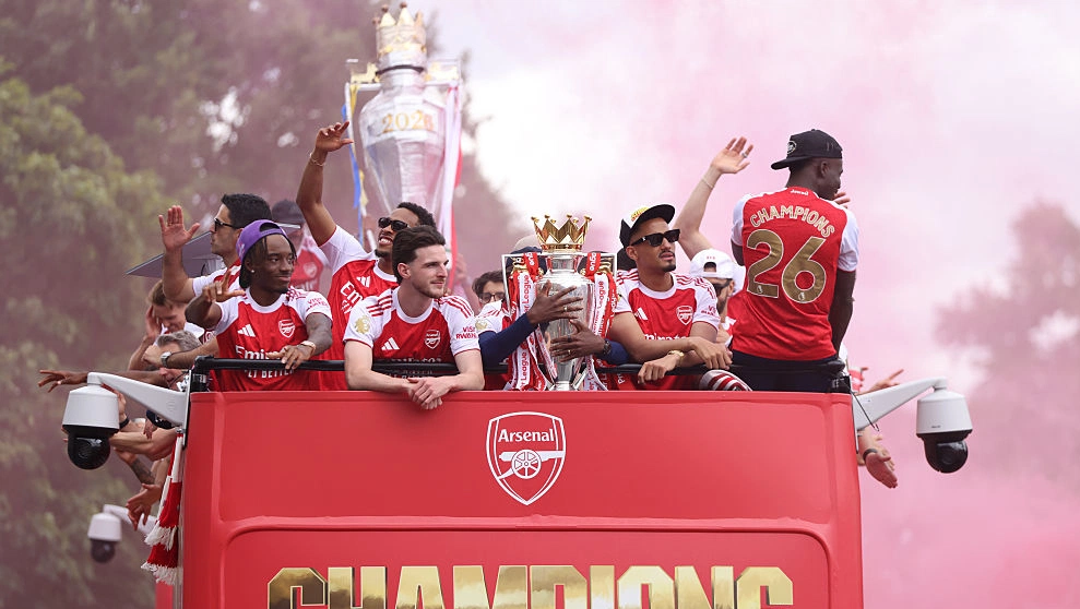 Ferguson’s reported 'boring Arsenal' text sparks debate after final