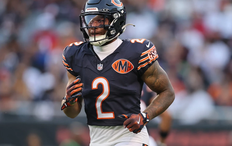 DJ Moore faces early struggles after high-stakes Bills trade