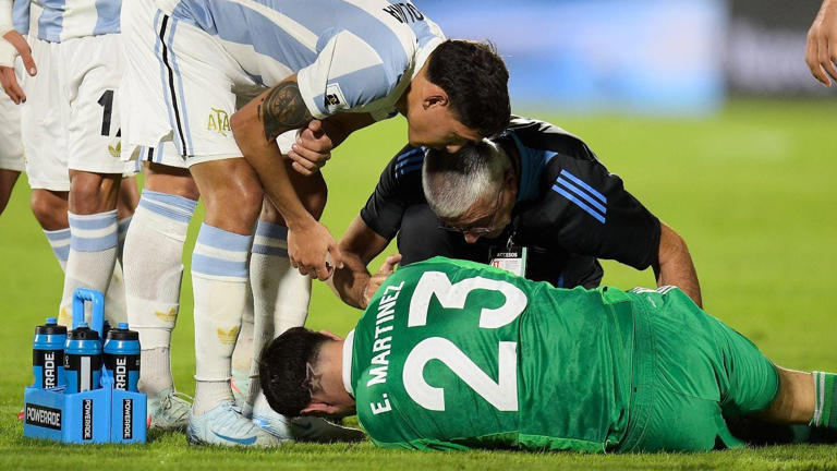 Mundial 2026: FIFA trava pausas táticas durante «lesões» de guarda-redes