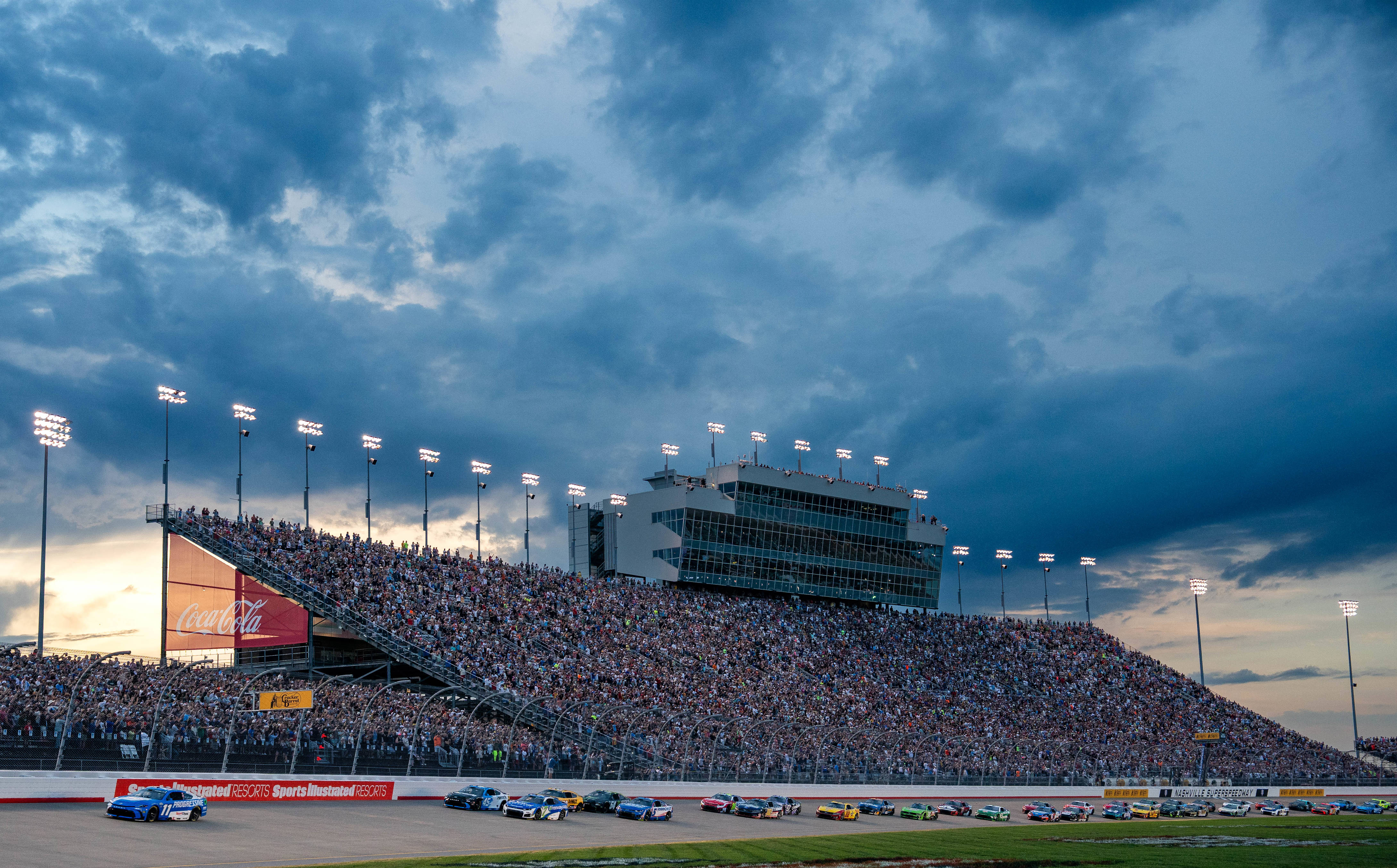 NASCAR Cup Series race at Nashville live updates, highlights, leaderboard