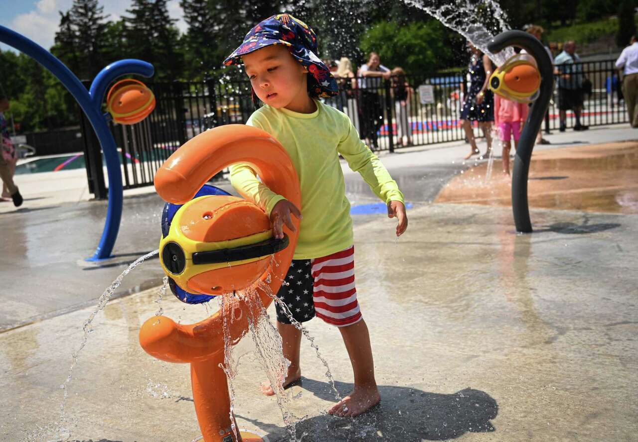 Tell me more, tell me more: Summer weather to hit Albany next weekend