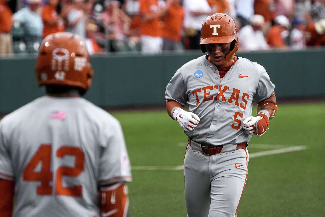 Texas vs UC Santa Barbara baseball: Live scoring updates as Longhorns ...