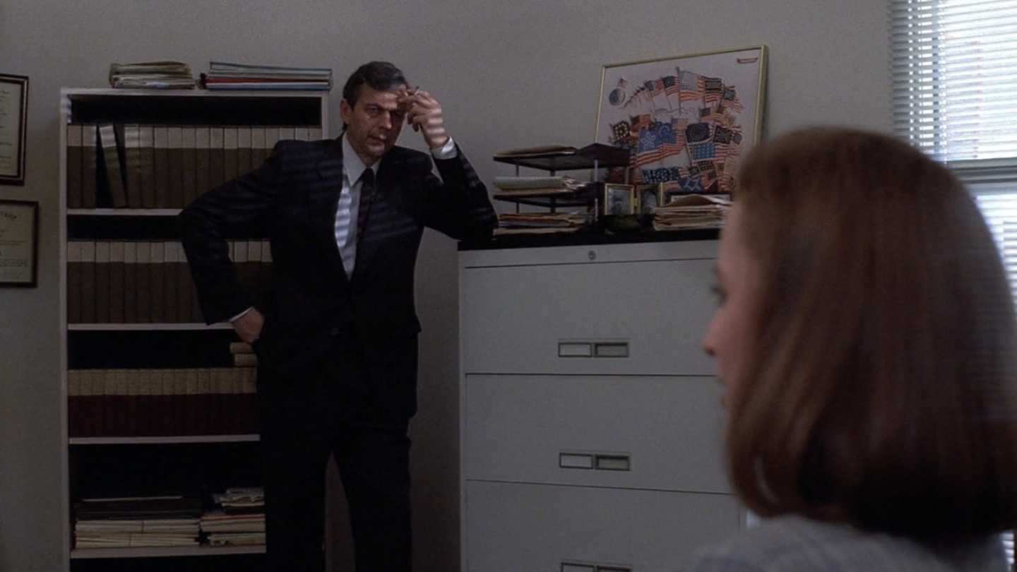 30 years ago, X-Files dropped the first clue as to who Mulder’s real ...