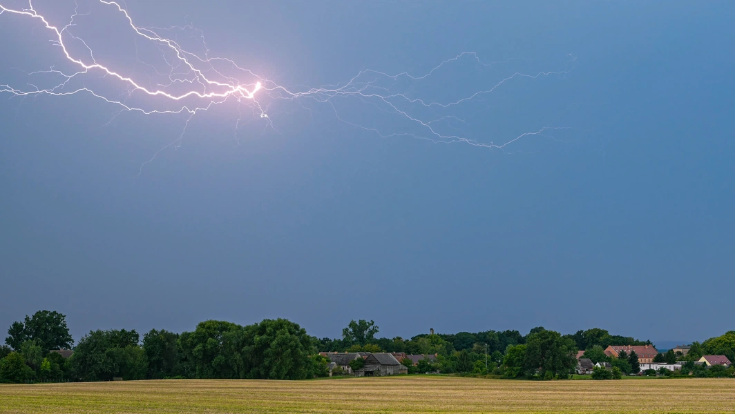 Severe thunderstorm warning issued for Montreal area