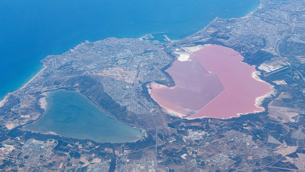 The surprising science behind pink lakes