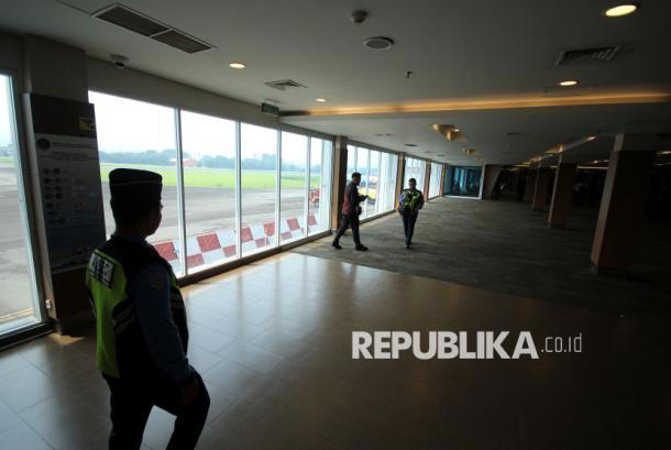 Reaktivasi Bandara Husein picu dilema, pariwisata Bandung untung ...