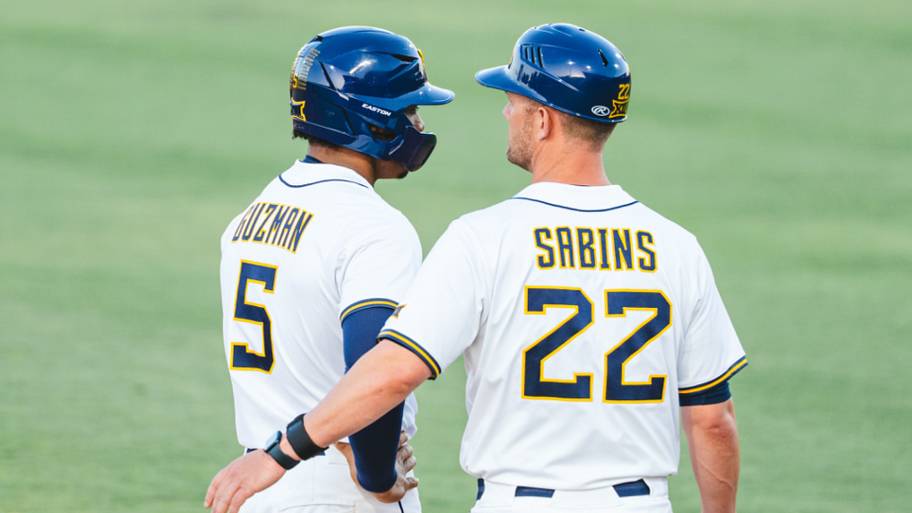 West Virginia rallies in the ninth to upend Kentucky