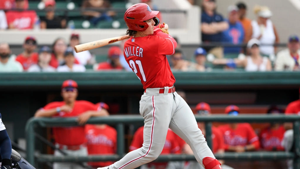 Phillies prospect Aidan Miller halts baseball activities amid back setback