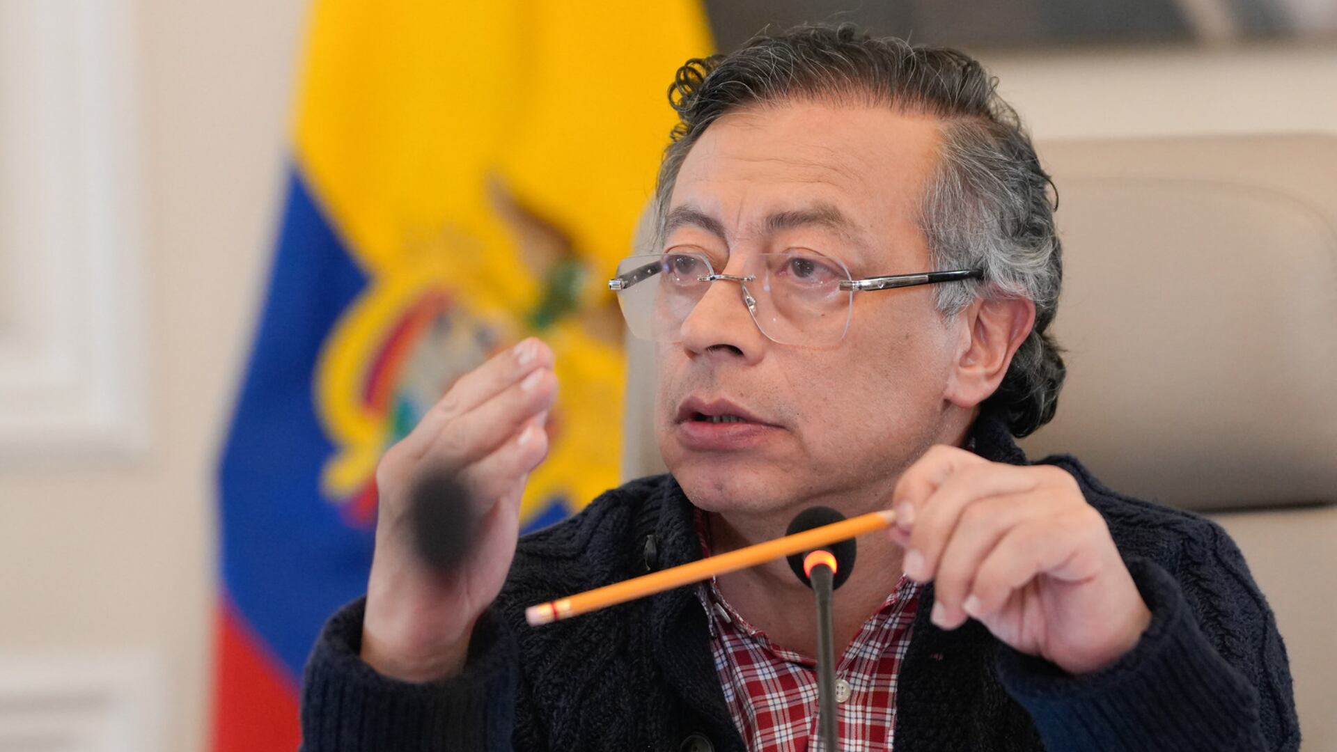 ¿Fraude electoral? Petro rechaza conteo preliminar y denuncia ...