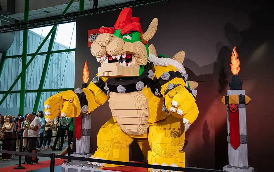 LEGO fan debuts custom Bowser build online