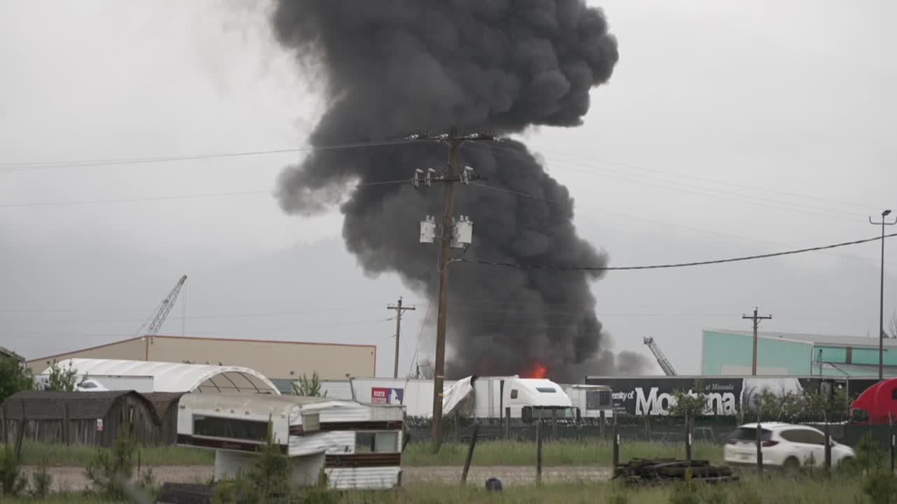 Massive car fire burns 100+ vehicles at Missoula recycling yard