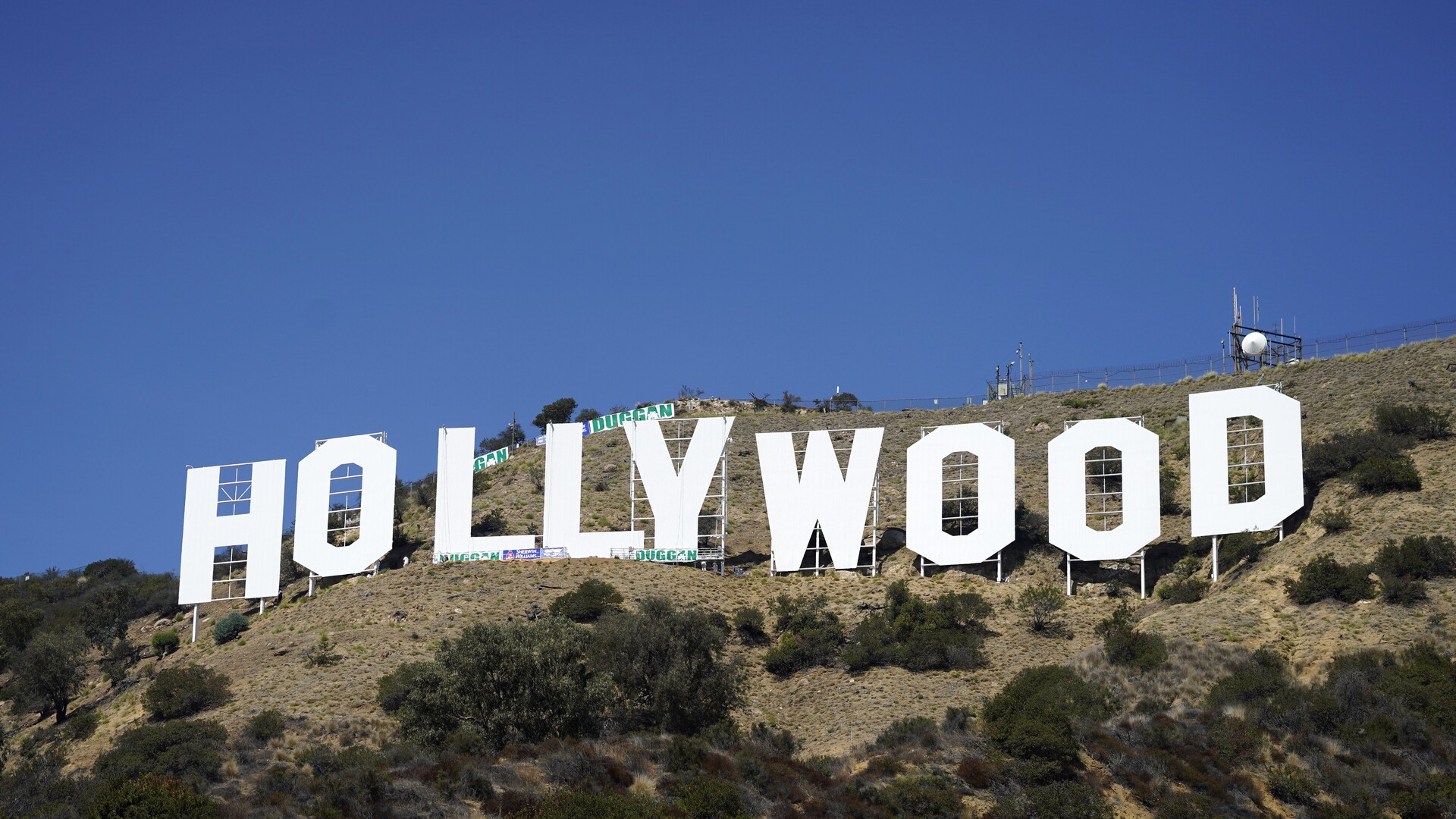 Pratt vows to make Hollywood great again amid Tinseltown exodus