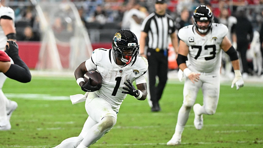 Jaguars face early standouts and lingering offensive concerns