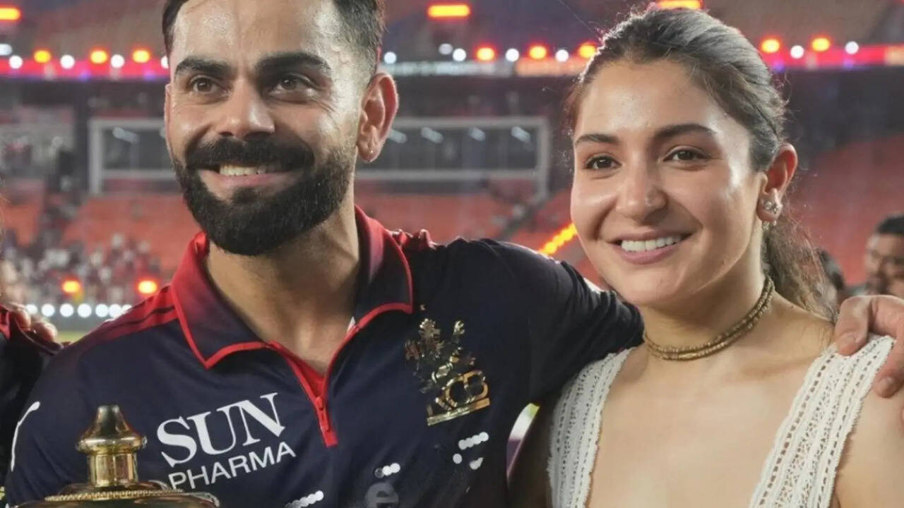How did Anushka Sharma, Virat Kohli celebrate Royal Challengers ...