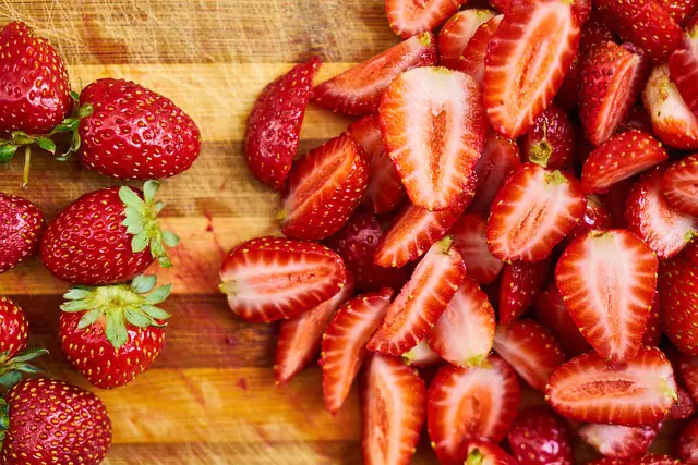 Chocante: ciência botânica não considera o morango uma fruta