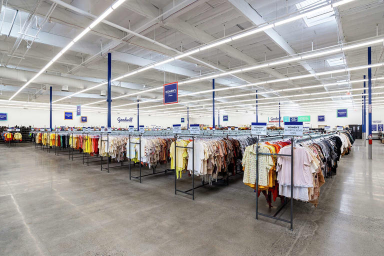 Under new CEO, every Bay Area Goodwill to close to make way for superstores